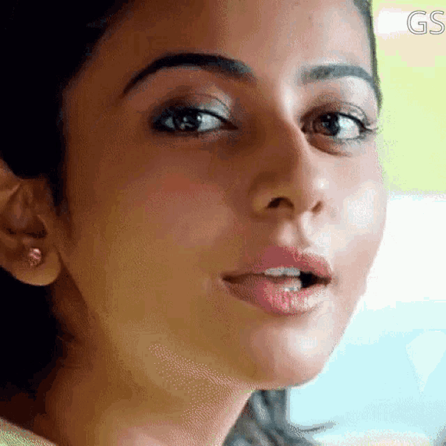 kiss GIFs - Desi GIFs Collection | देसी GIFs देशी GIFs தேசி GIFs देशी GIFs