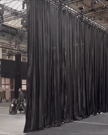 Dramatic stage curtain reveal GIF - Damn-thats-interesting GIF | GifVif