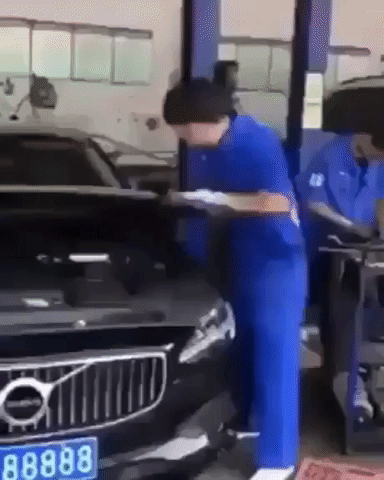 Why Is It Not Closing GIF - Funny GIF | GifVif