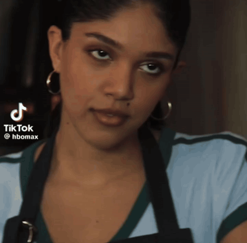 heated rivalry girl gif – Trending GIF on GifVif