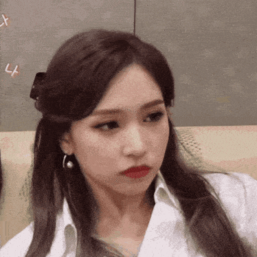 twice mina mina gif – Trending GIF on GifVif